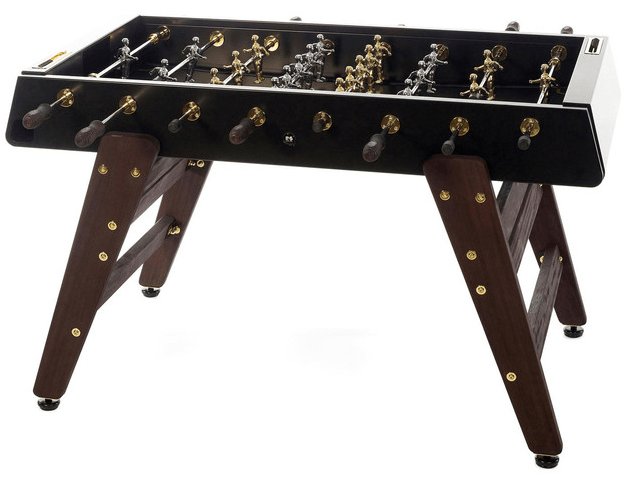 13 Fantastic Foosball Tables with One Goalie Instead of Three